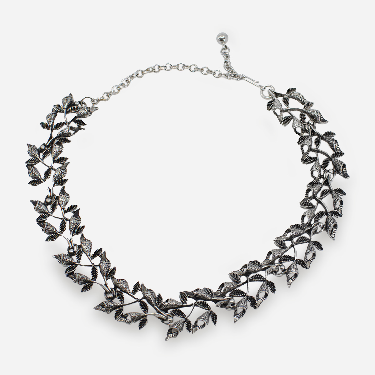 Vintage Antique Silver Leaf Necklace | Delicate Neckline Look
